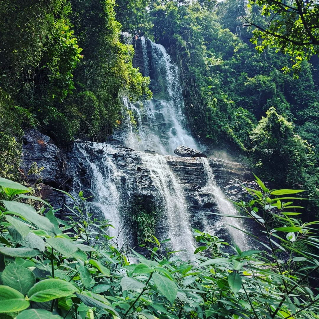 Top 8 Places to Visit in Karnataka During Monsoon - Luxury Nature ...